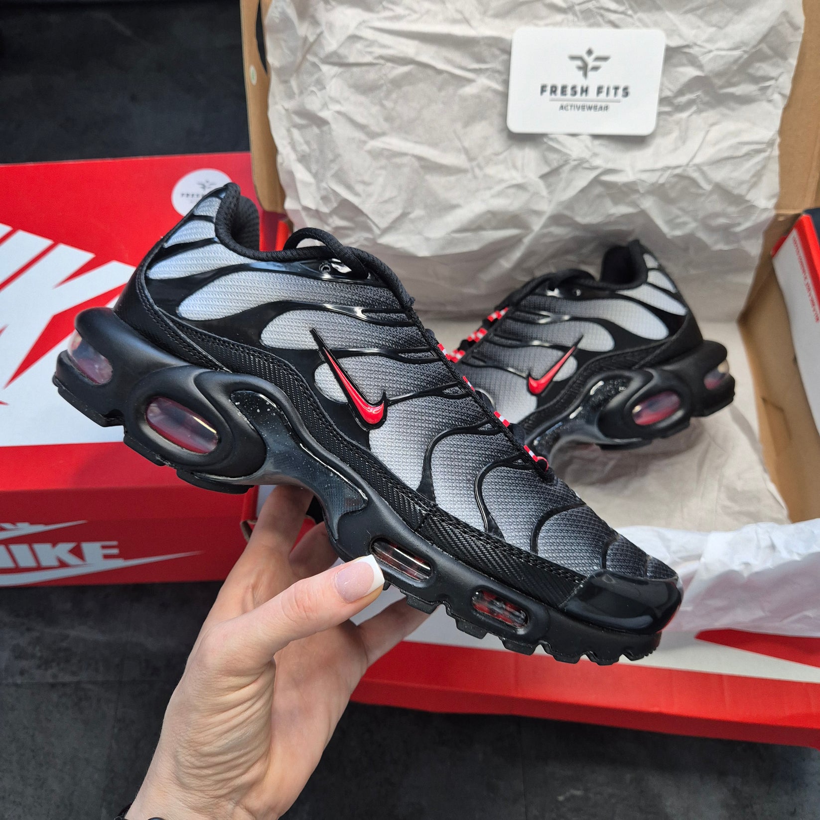 NIKE AIR MAX PLUS TN (DRACULA) – Fresh Fits Activewear